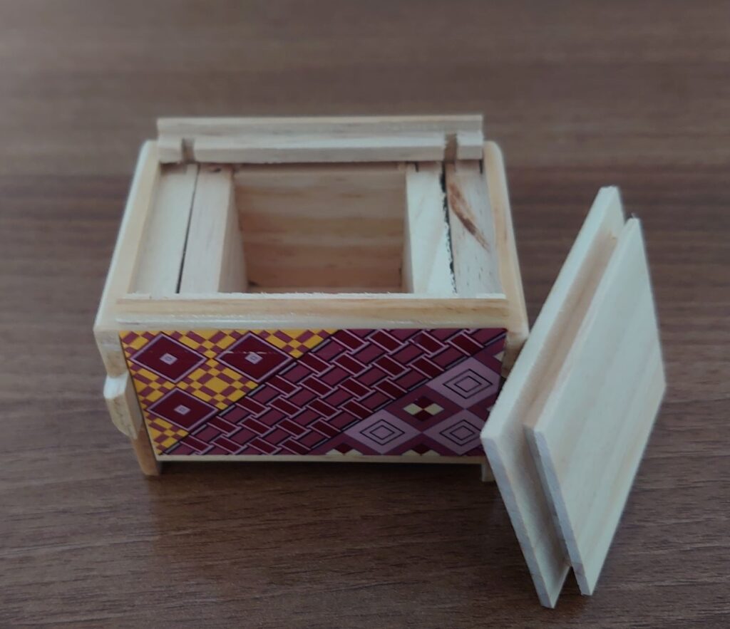 Discover the fascination of a Japanese puzzle box – Japan at Hand