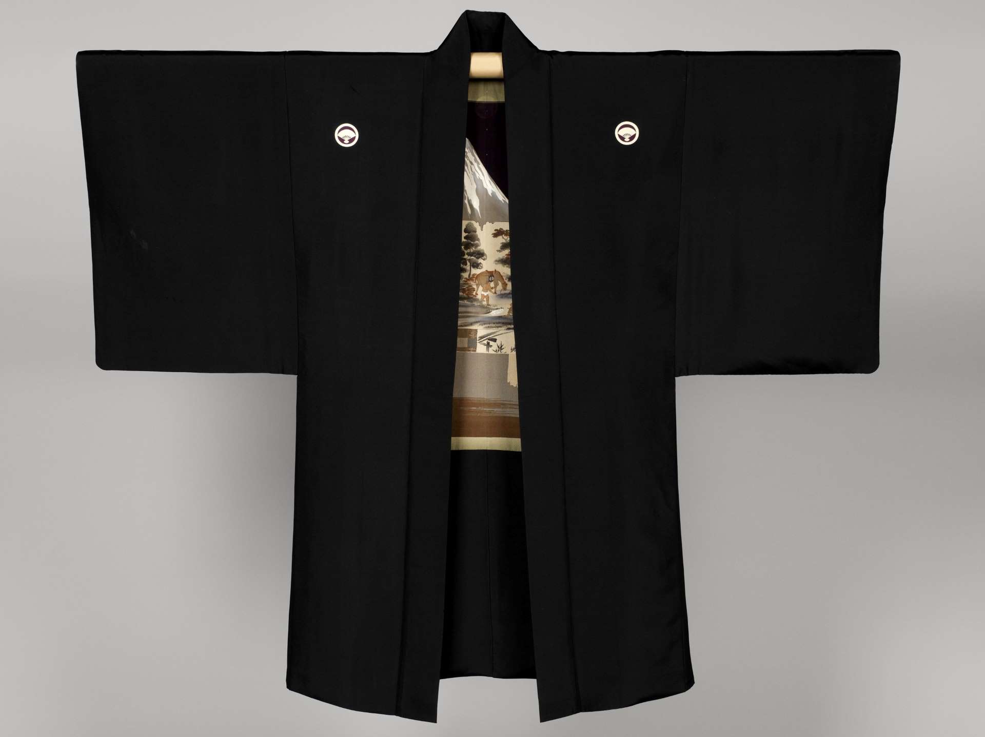 Traditional Japanese clothing and where to find it UK – Japan at Hand